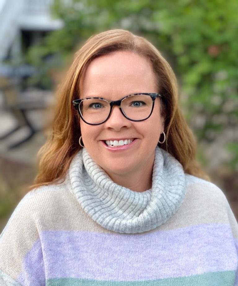 Ms. Erin Micklo | Illinois Mathematics and Science Academy